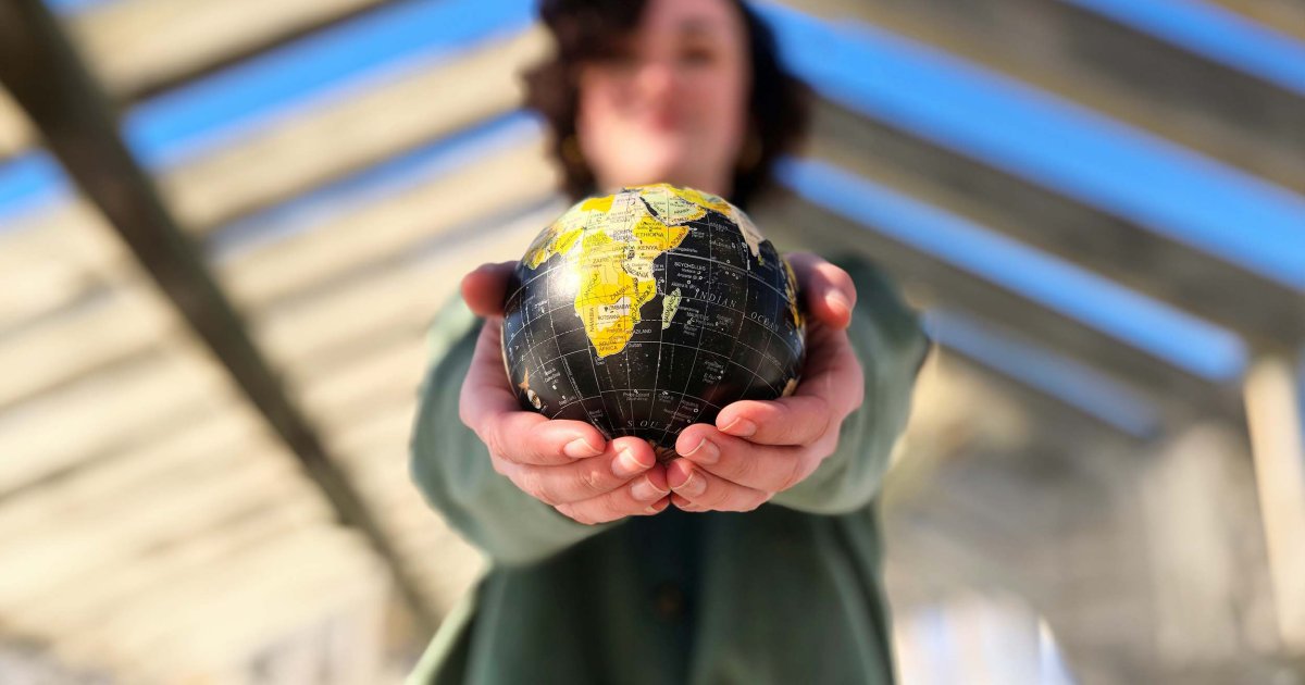 What Is a Universal CMS?